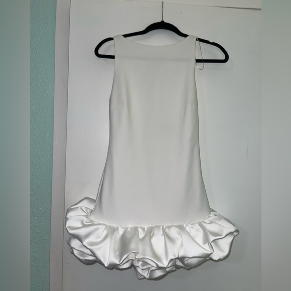 Zara | Dresses | Zara White Ruffle Hem Dress | Poshmark